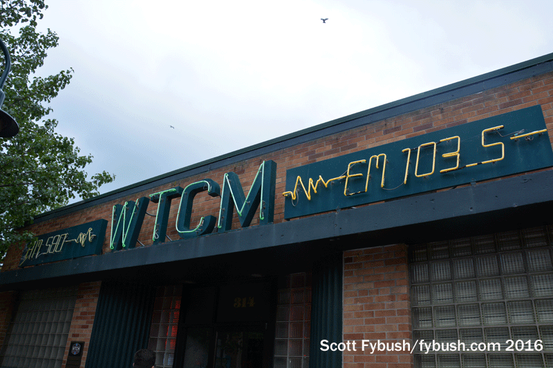 Site of the Week 1/13/17: Up Michigan’s Western Shore – Fybush.com