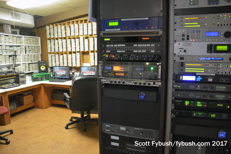 wlng-racks – Fybush.com