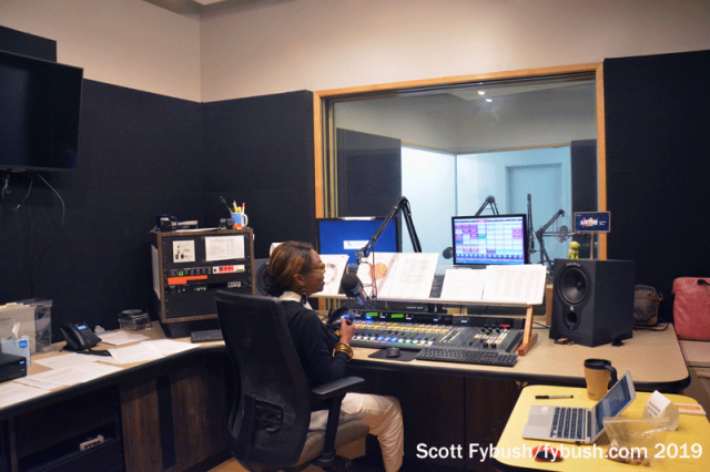 Site of the Week 5/22/2020: Louisville Public Media – Fybush.com